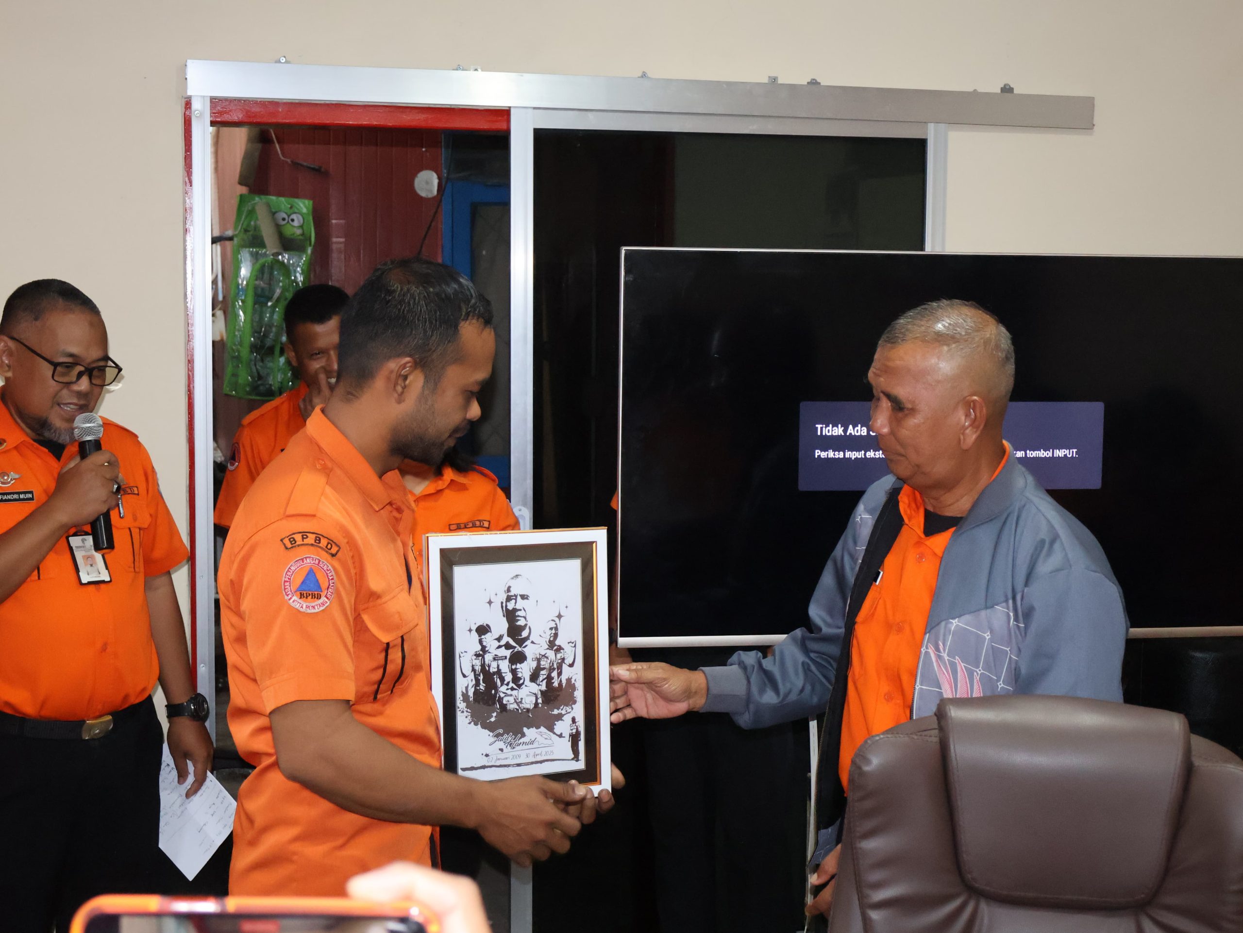Tutup Lembaran Pengabdian, Said Hamid Resmi Purna Tugas dari BPBD ...